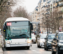 Des bus moins rapides en région Ile-de-France, selon la FNAUT ...